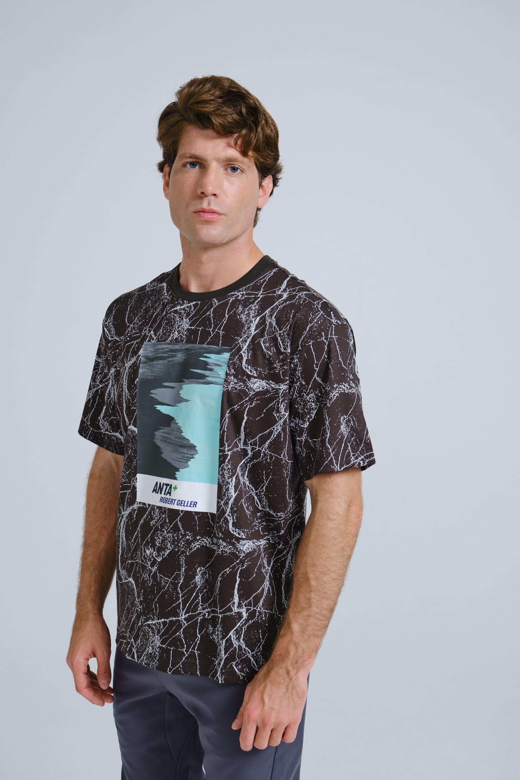 Купить футболку Anta Robert Geller (852337153-3) в интернет-магазине ...